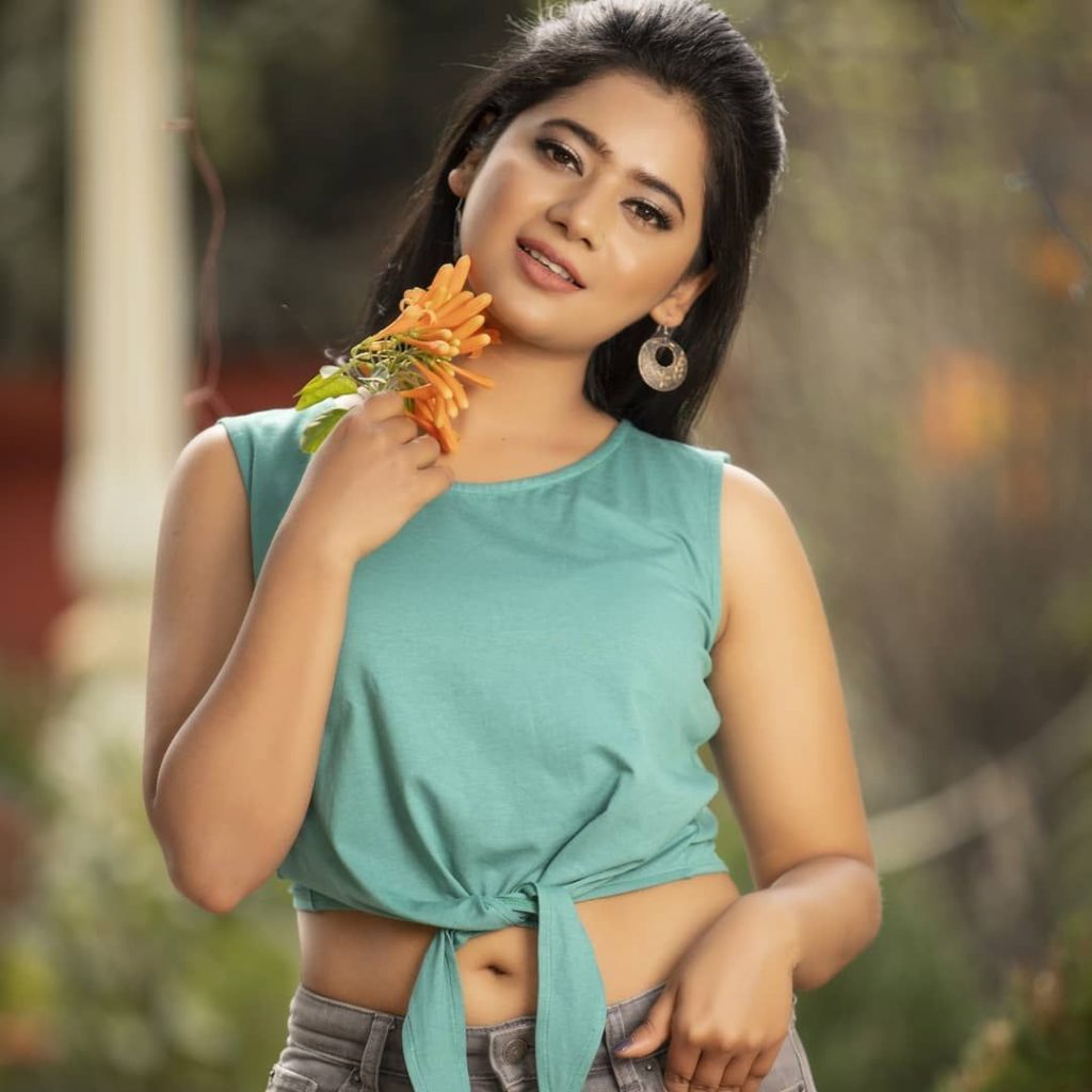 Keki Adhikari – Nepal & Nepali